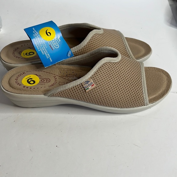 FLYFLOT | Shoes | Nwt Fly Flot Italian Womens Cloth Sandals | Poshmark